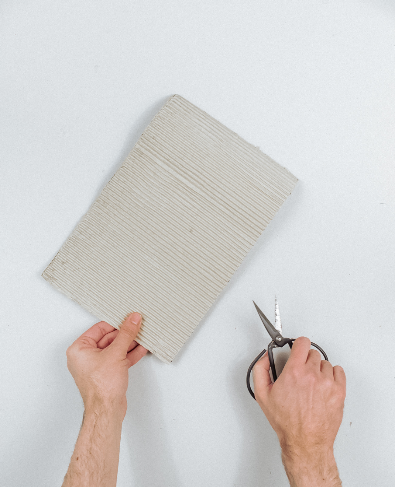 Tuto déco : Le vase en carton ondulé DIY | My Blog Deco